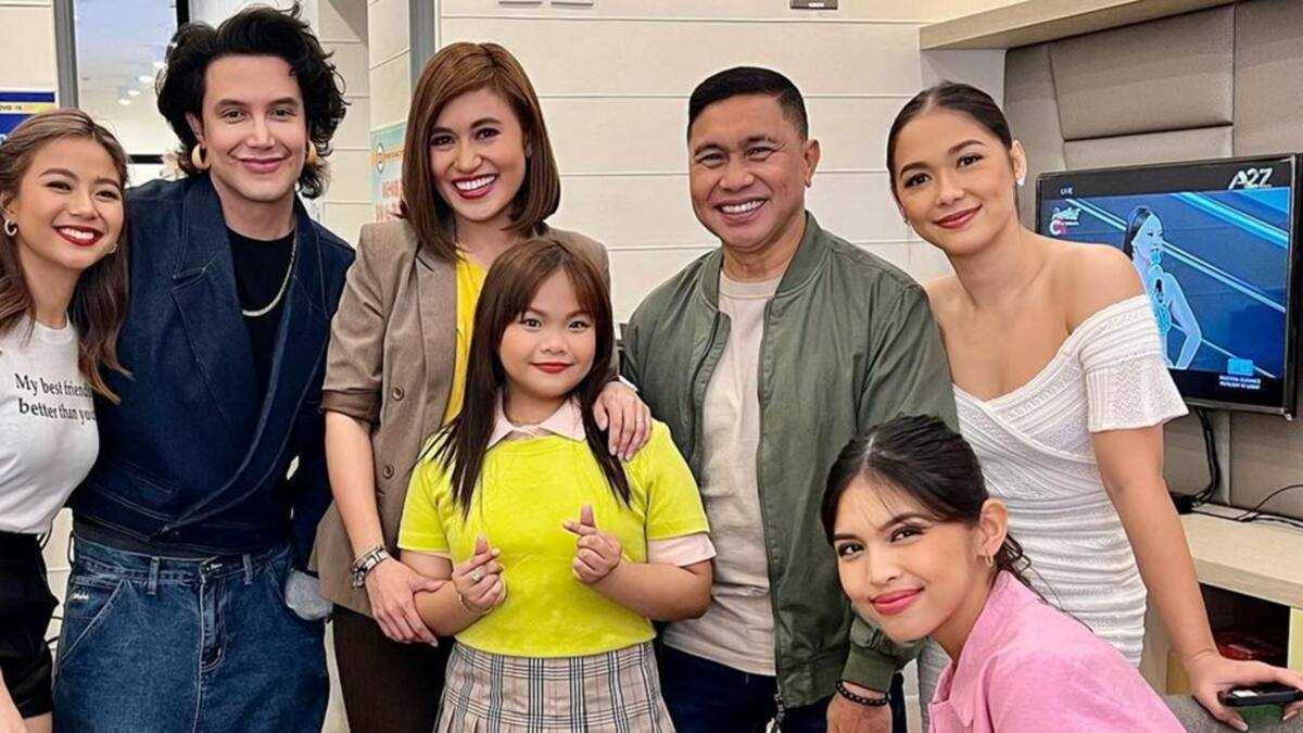 Picture ng "Eat Bulaga" hosts, trending matapos mahagip ang It's Showtime sa TV screen nila ...