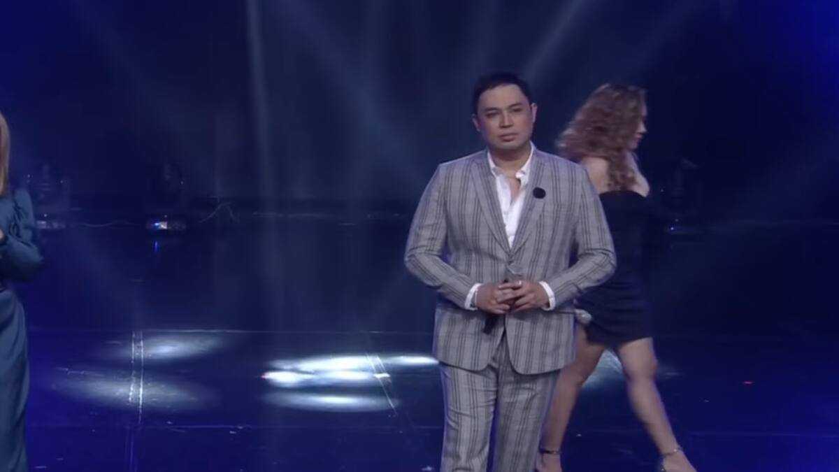 Angeline Quinto, kinaaliwan sa kanyang "napadaan lang" moment sa ASAP ...