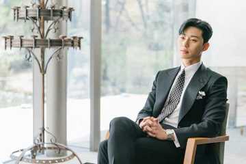 Who is Park Seo Joon wife? - KAMI.COM.PH