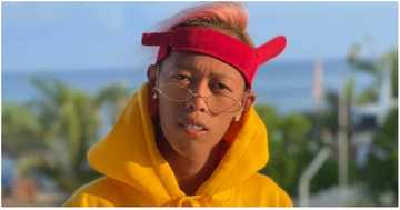 Whamos Cruz, baby Meteor’s new adorable snaps warm netizens’ hearts ...