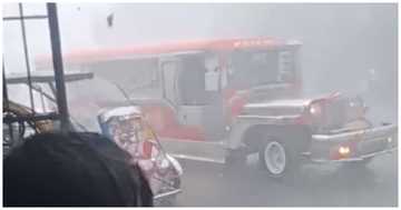 Biglang buhos ng ulan at malakas na hangin, naranasan sa Caloocan ...