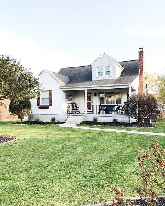 Simple house design: 30 inspiring ideas (photos) - KAMI.COM.PH