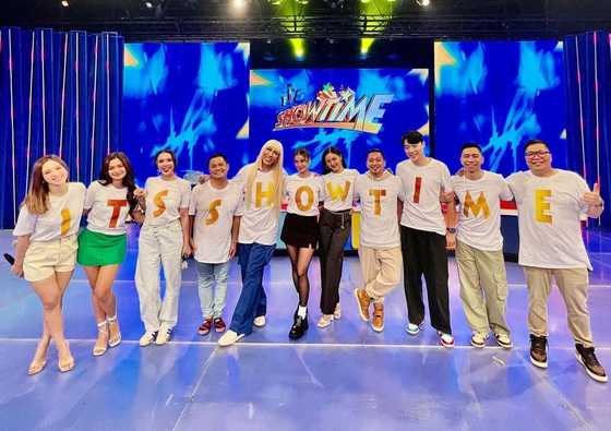 It's Showtime hosts, magkakasamang nagbakasyon sa Hong Kong - KAMI.COM.PH