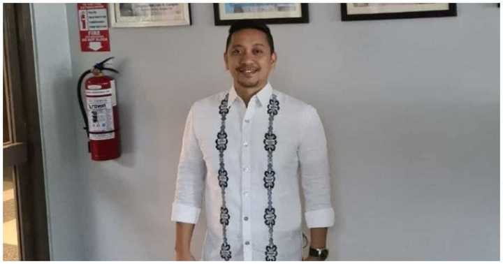 TikTok video ni Jhong Hilario kasama ang kanyang mga kaklase ...