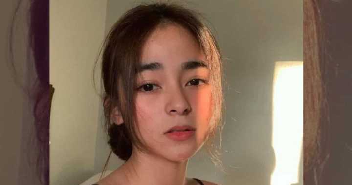 Video of AJ Raval flaunting her tummy amid rumors she’s pregnant with ...