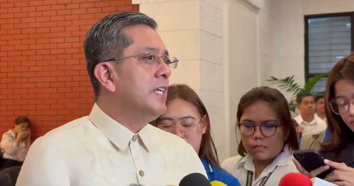 COMELEC chairman George Garcia victimized by “Salisi” gang; Bag stolen ...