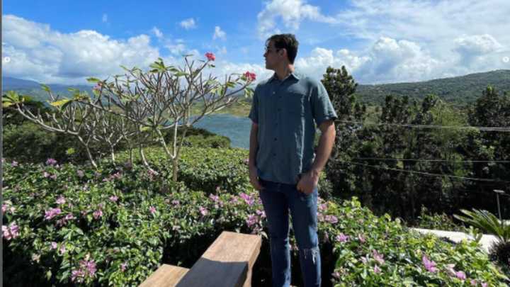 News about Ana Jalandoni and Kit Thompson, Read all 37 Latest News on ...